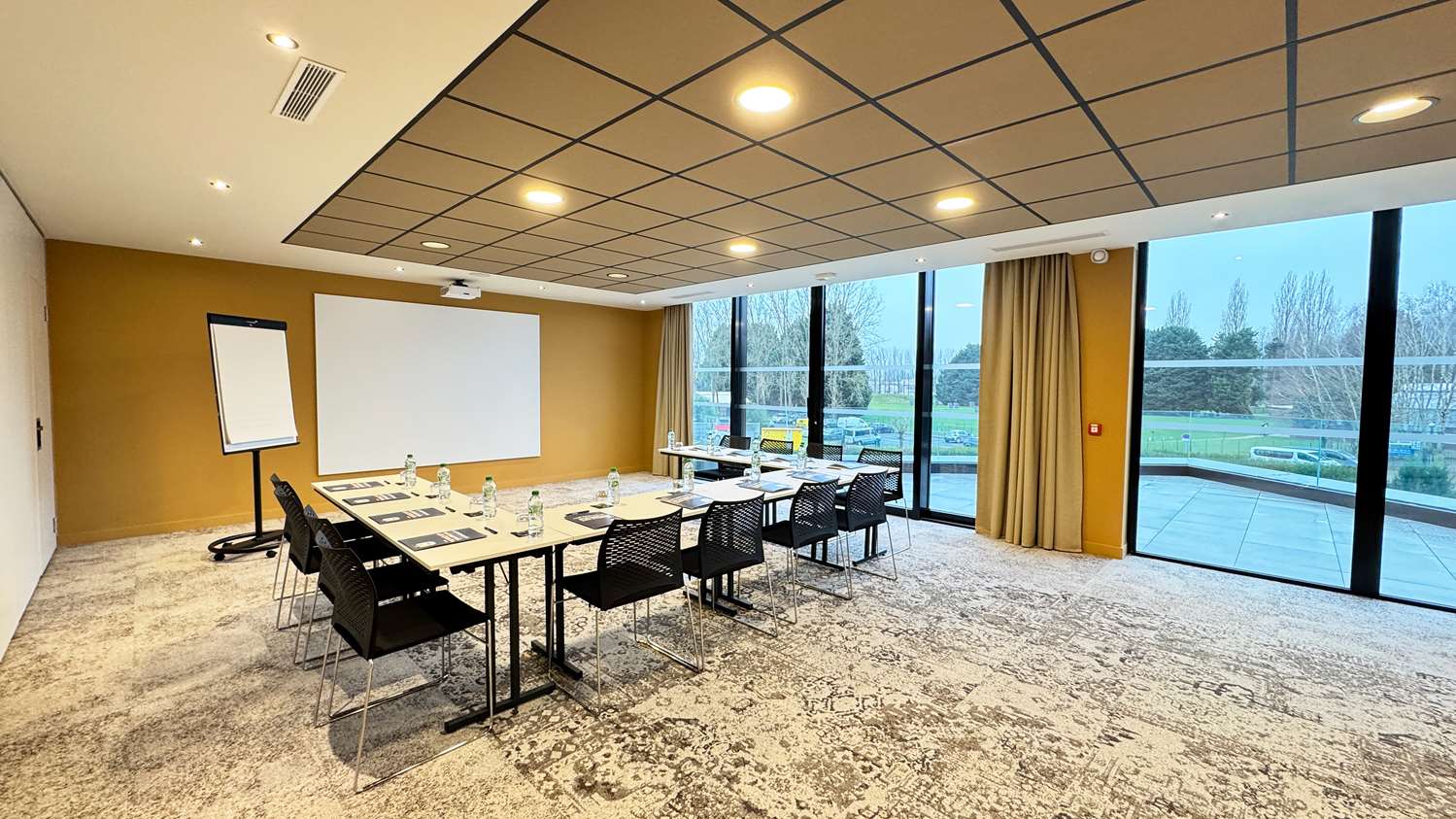 Hôtel Kyriad Prestige Compiègne - Compiègne-Pierrefonds